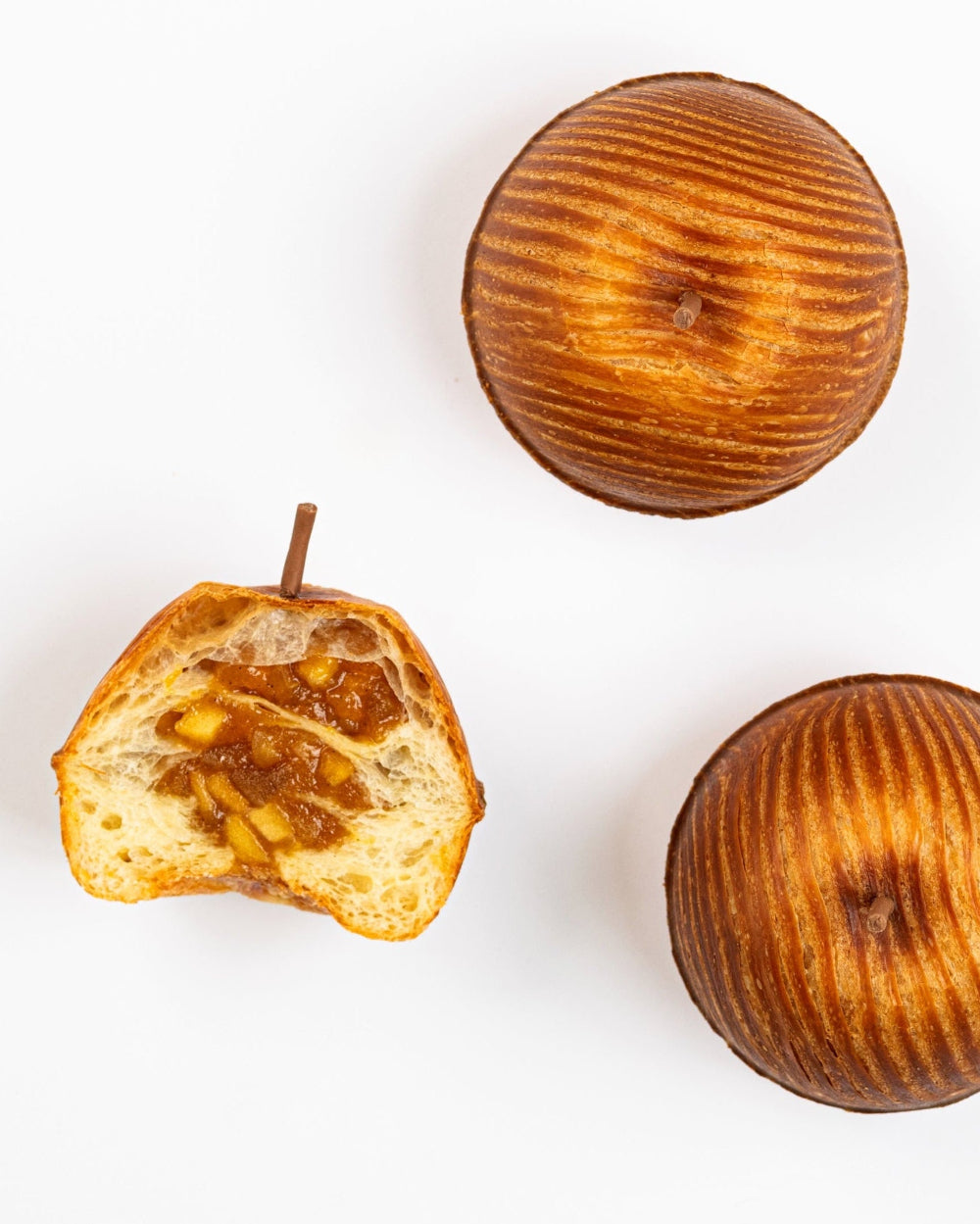 Cinnamon and apple sphere